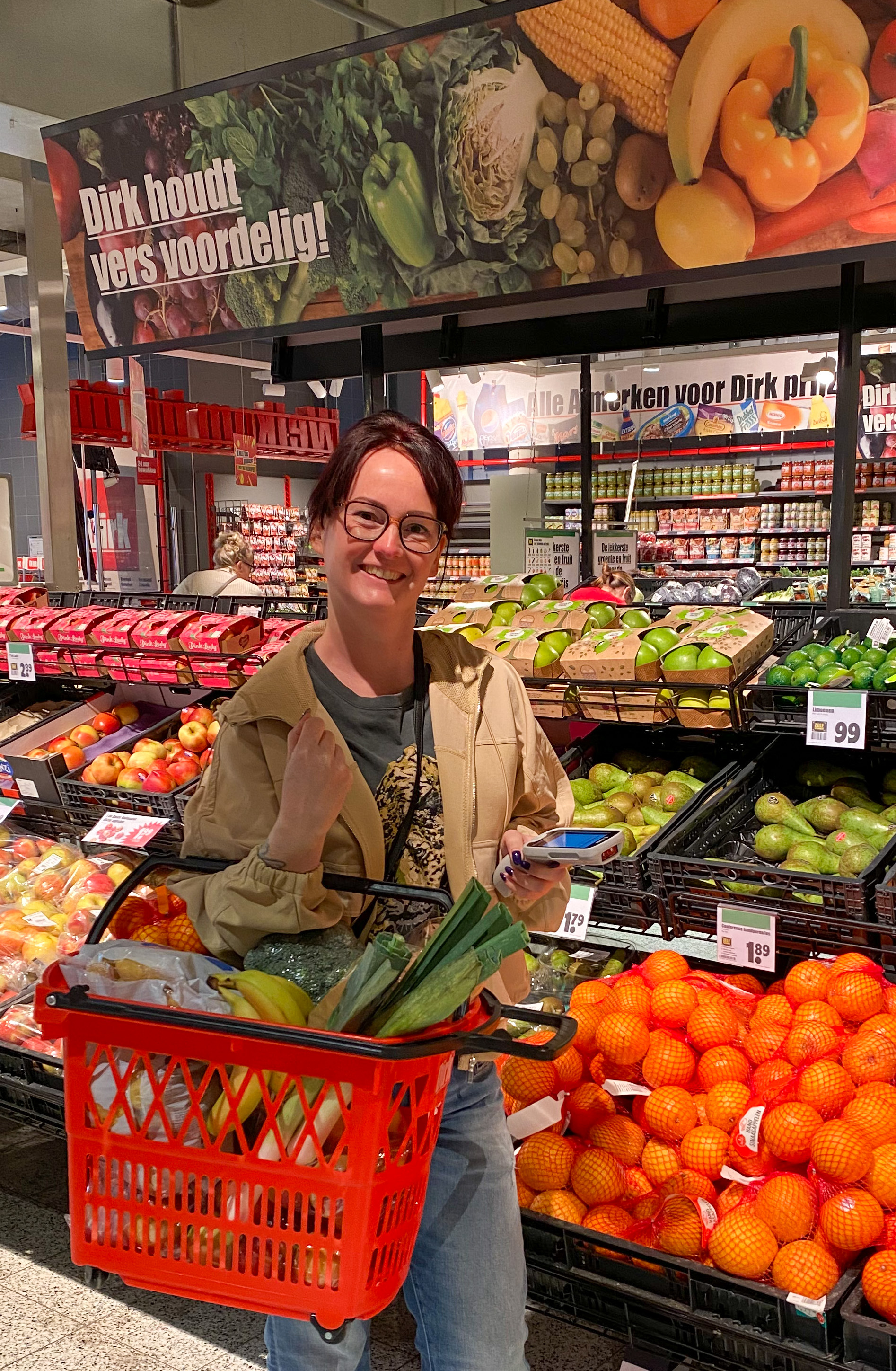 Bezuinigen op je boodschappen - Familie over de kook