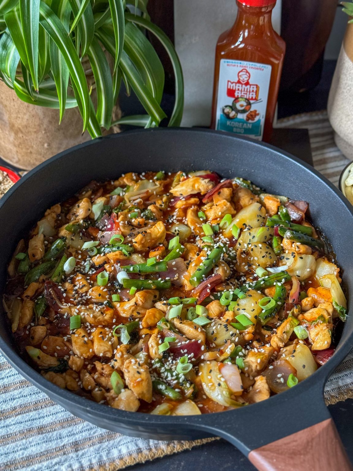 Kip in Koreaanse bbq saus - Familie over de kook