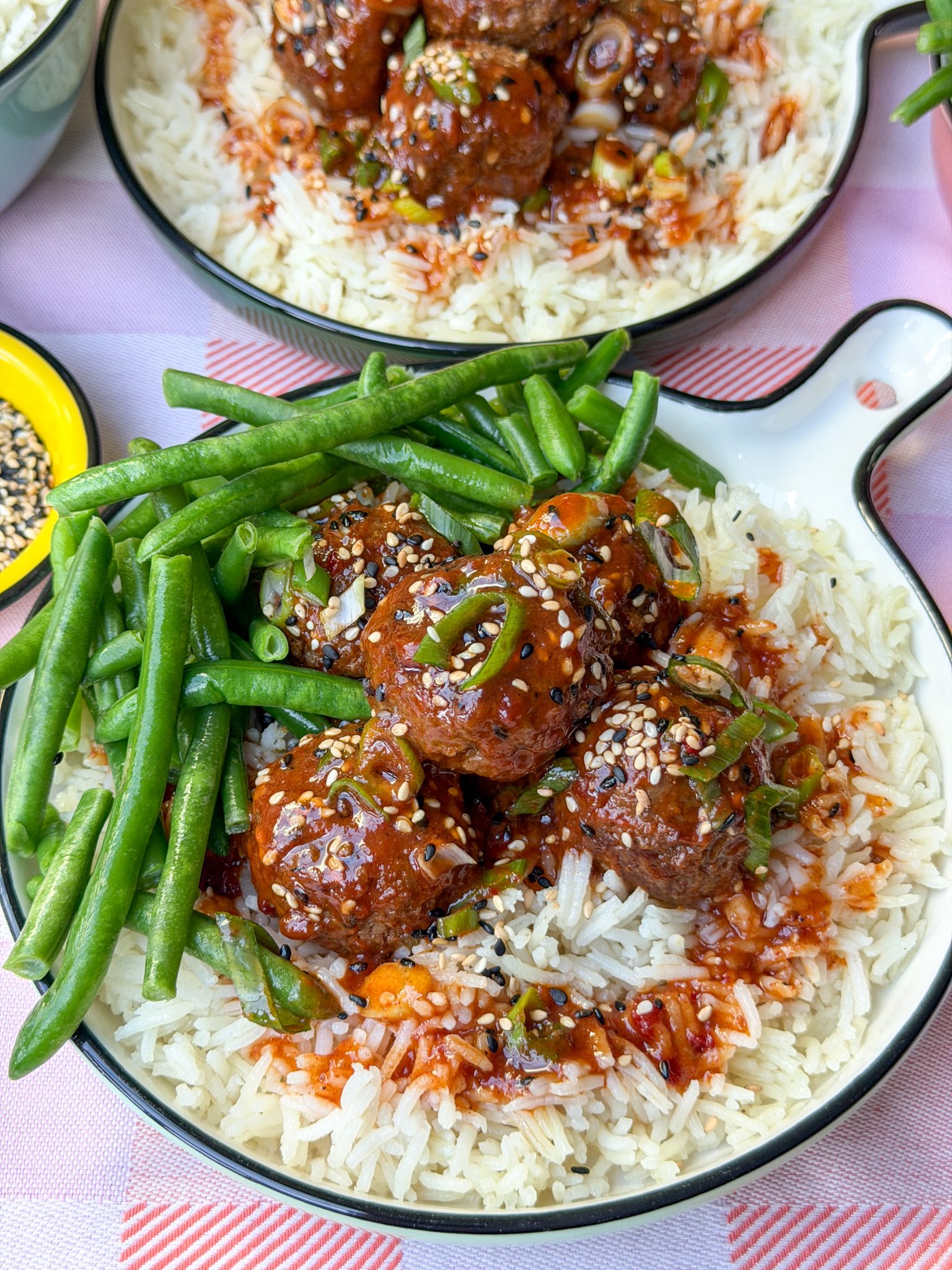 Gehaktballetjes in zoetzure saus - makkelijk recept en vol smaak